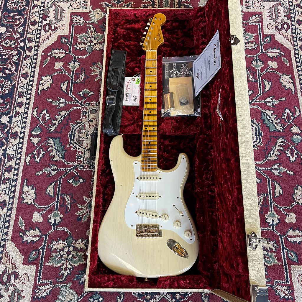 Fender Custom Shop 20th Anniversary Relic Strat - Mary Kay Vintage Blo ...